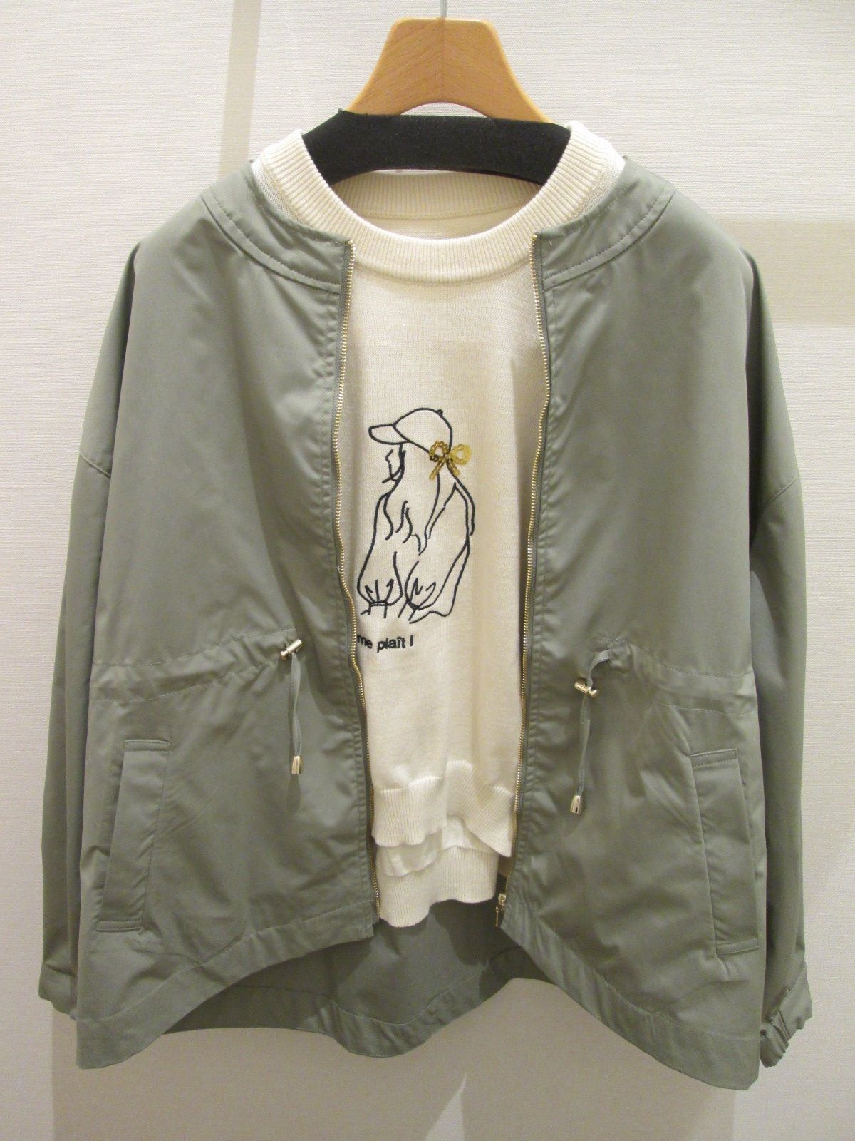 刺繍ニットのご紹介！｜Mitsumine Outlet｜Staff Blog｜Mitsumine (三峰) オフィシャルサイト