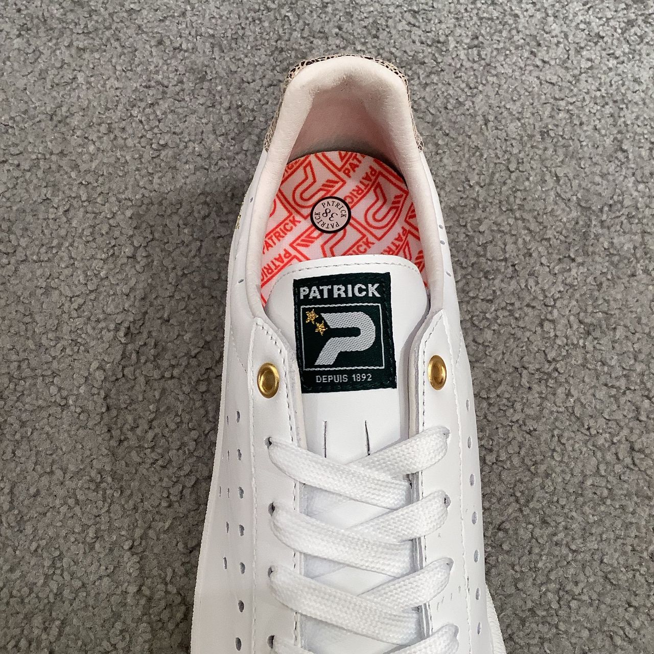 【PATRICK】星をモチーフにした限定スニ... | WASH ルミネ横浜店 | WASH | 銀座ワシントン靴店 公式ショップブログ