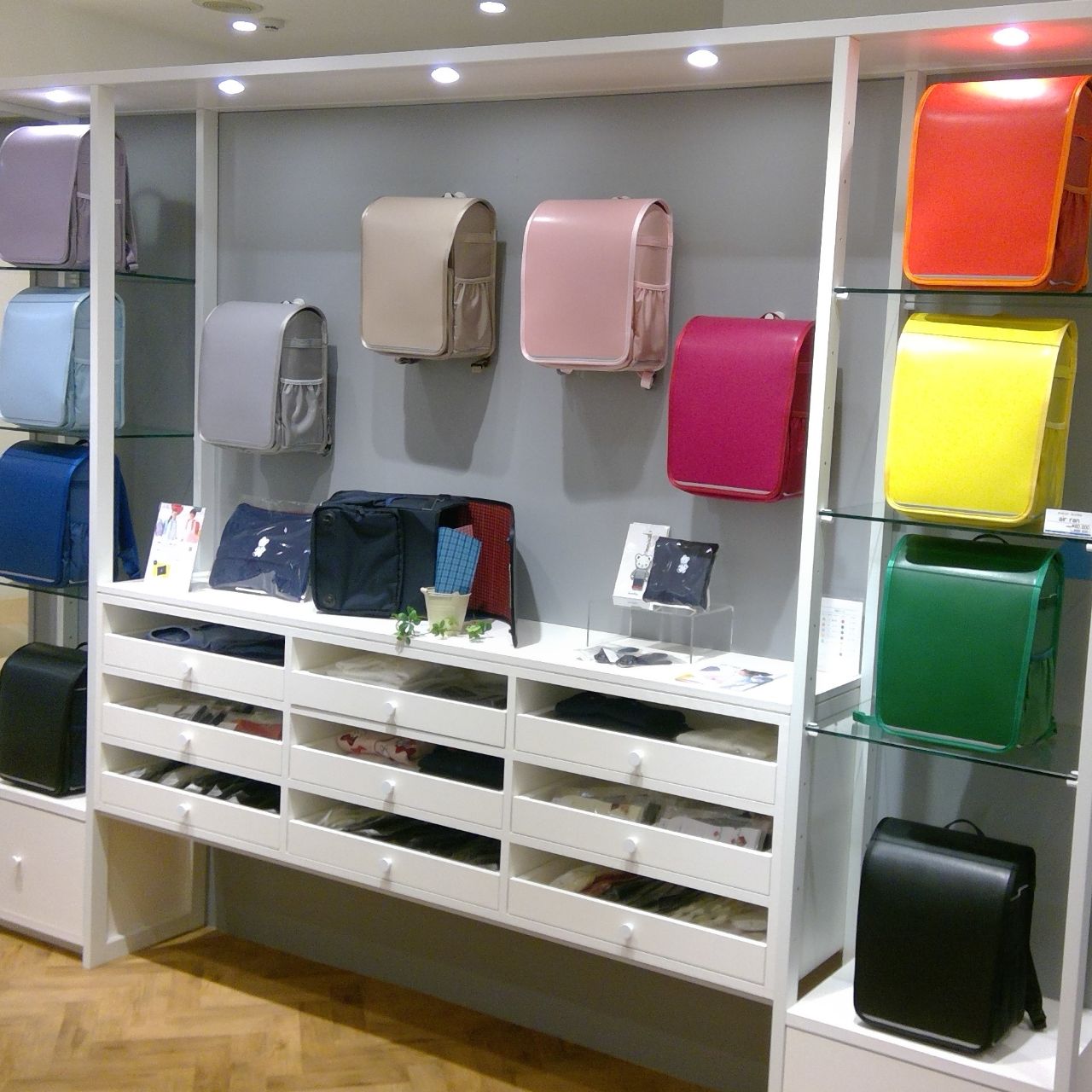 air ran. 』pop-upのご案内☆｜ファミリアそごう広島店の公式ブログ