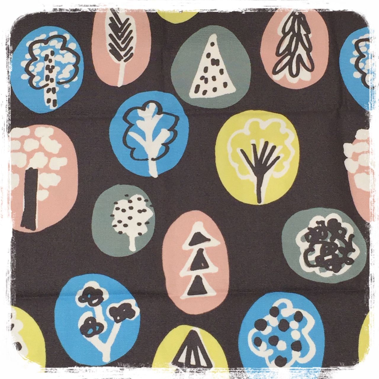 北欧柄生地kippis | ららぽーと豊洲店※2019年9月1日をもちまして閉店いたしました | 生地、手芸用品のオカダヤ(okadaya ...