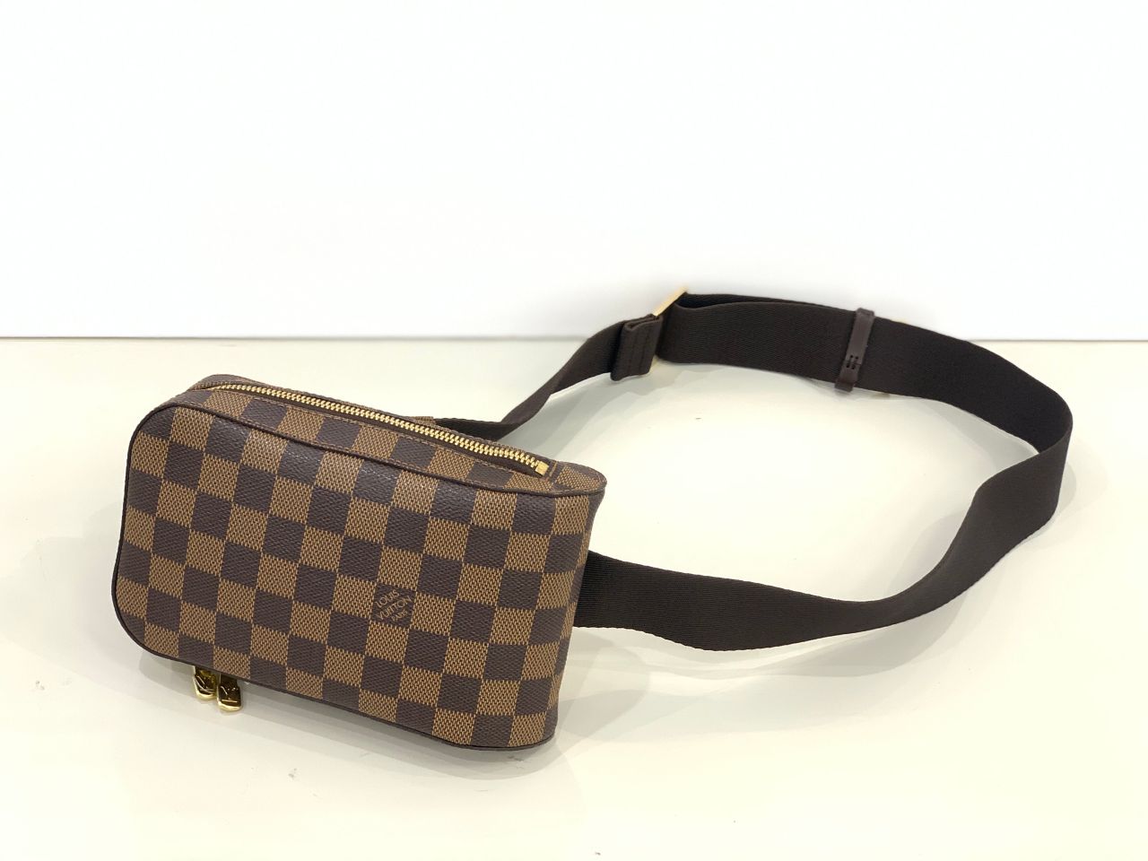 inheritAge（インヘリテージ）☆LVボディバッグご紹介 | 小牧店 | フィットハウス公式ショップブログ|FITHOUSEBLOG