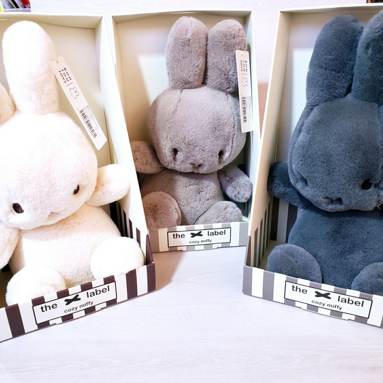 ギフトボックス入りのミッフィーぬいぐるみが新登場！【BON TON TOYS Cozy ミッフィー】 | Rainbow SPECTRUM ...